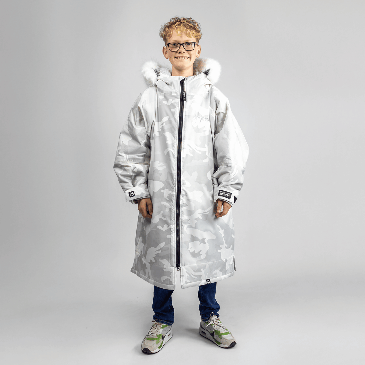Dryrobe Kids Alpine Advance Long Sleeve Changing Robe – Avenue 85
